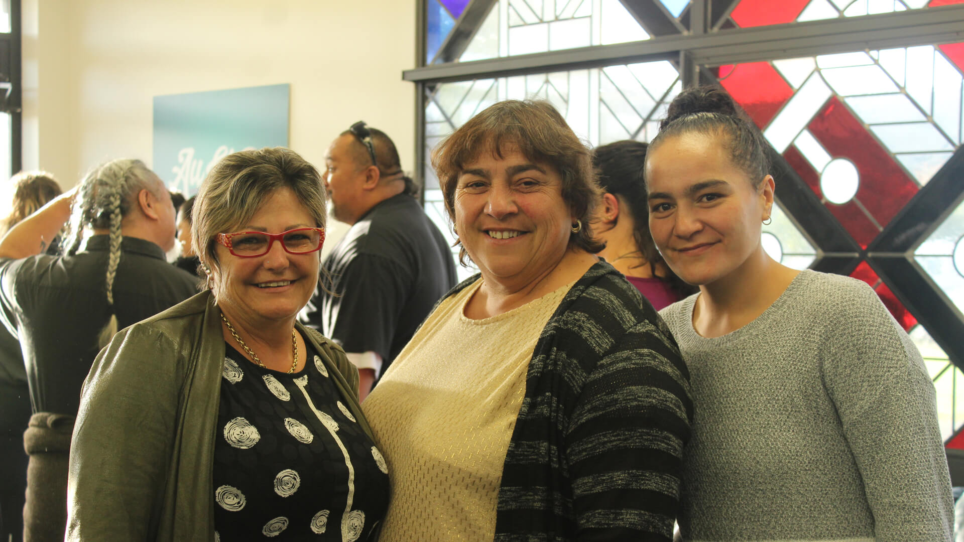 Scholarships & Grants - Te Rau Matatau